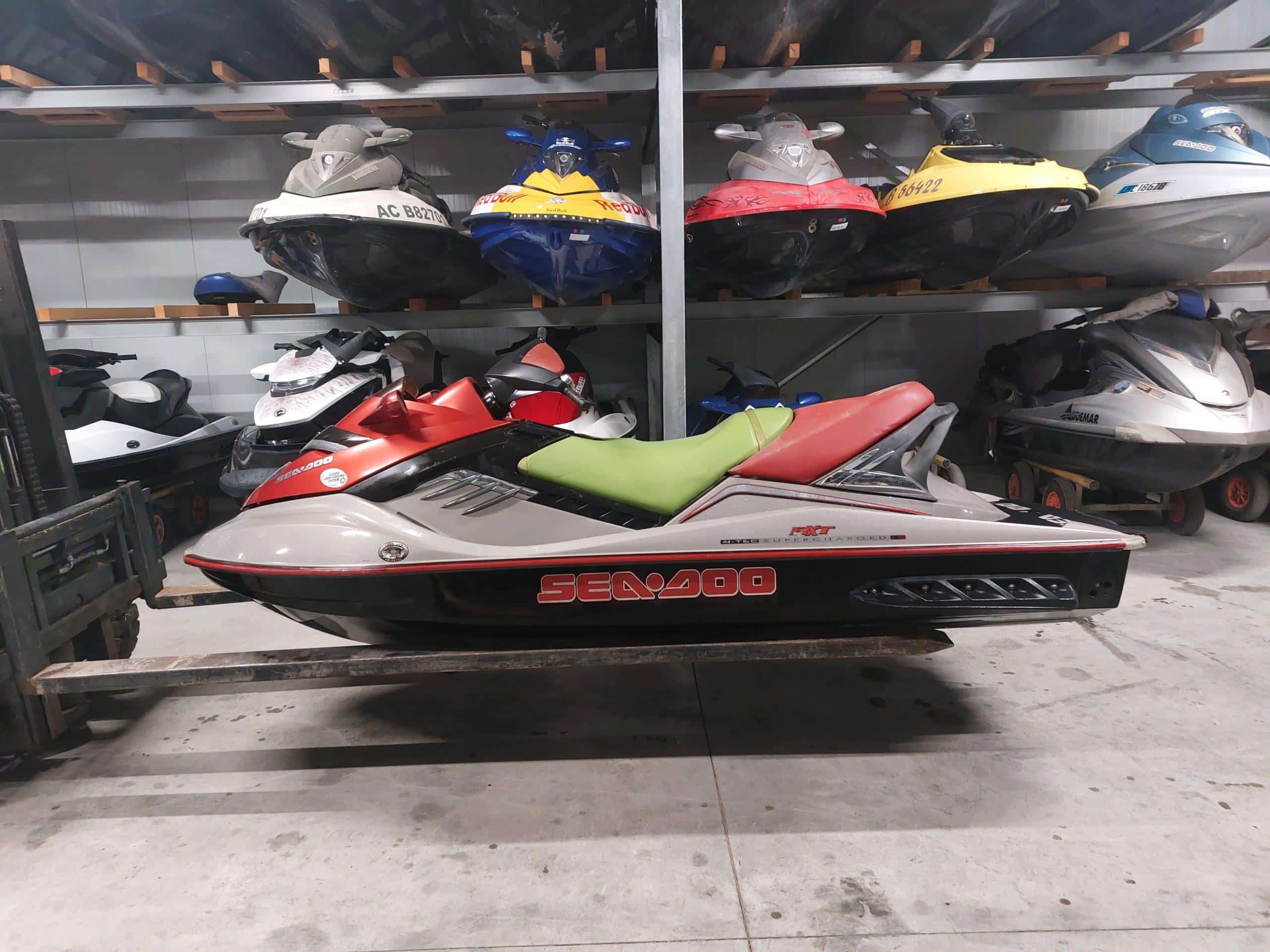 Pièces Jet Ski Sea-Doo RXT 215 CV - 2005 - Jet 27